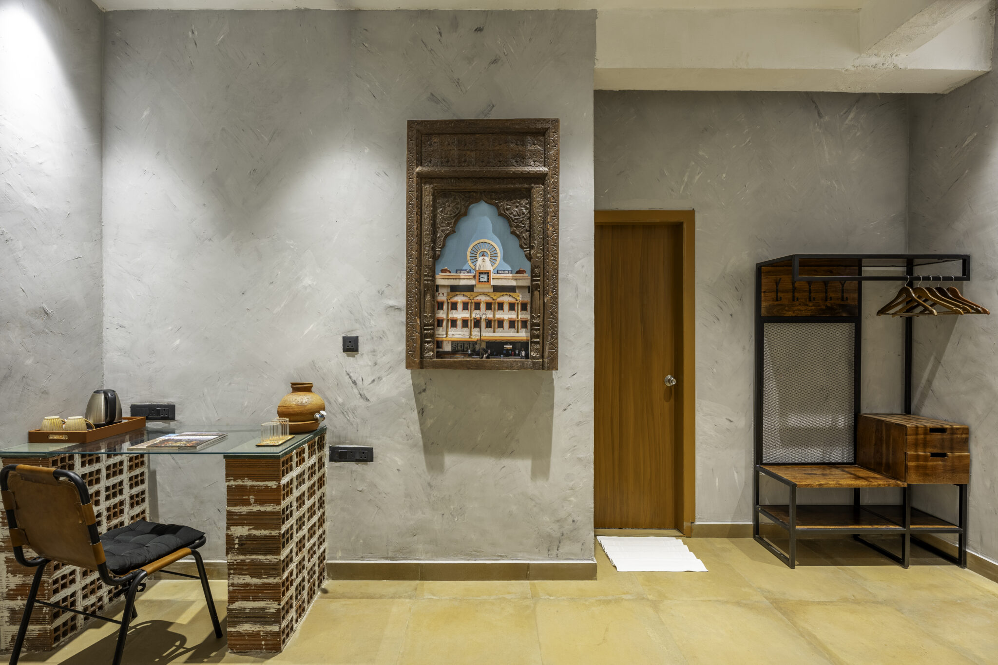 Local Lok | Boutique Hotel & Hostel in Varanasi | Book Direct